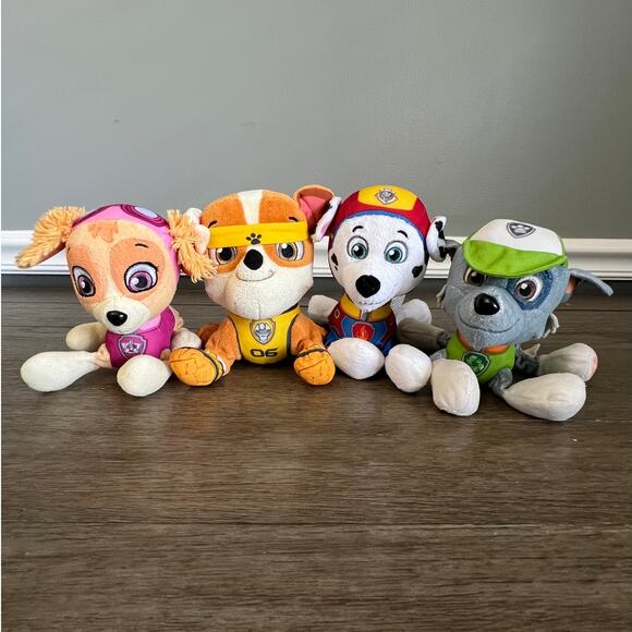 Spin Master | Toys | Spin Master Paw Patrol Floppy Plush Set Of 4 ...